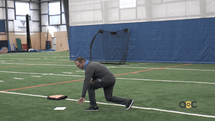 Corner position glove work - The Art of Coaching Softball